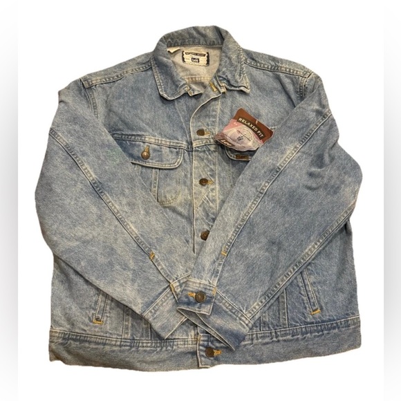 Lee | Jackets & Coats | Lee Mens Denim Trucker Jacket Blue Size Large ...